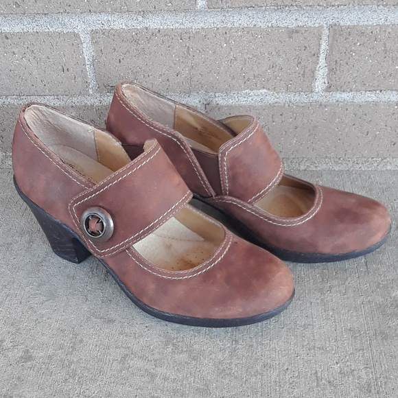 Softspots | Shoes | Soft Spots Leather Cassidy Heel 65 | Poshmark